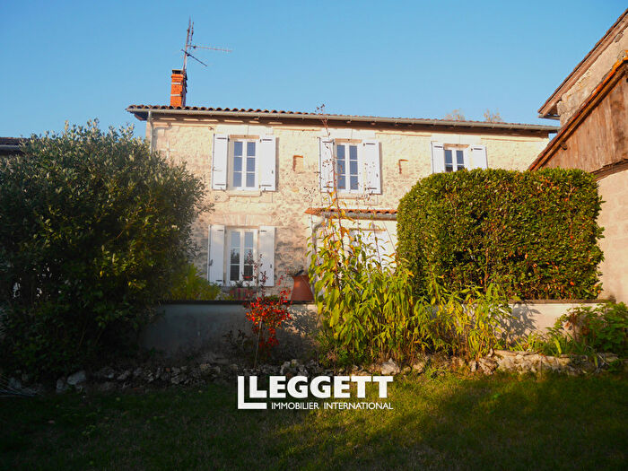 Maison à vendre - Laprade - 7 pièces - 4 chambres