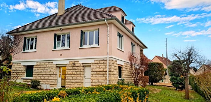 Maison à vendre - Triel-sur-Seine - 7 pièces - 5 chambres