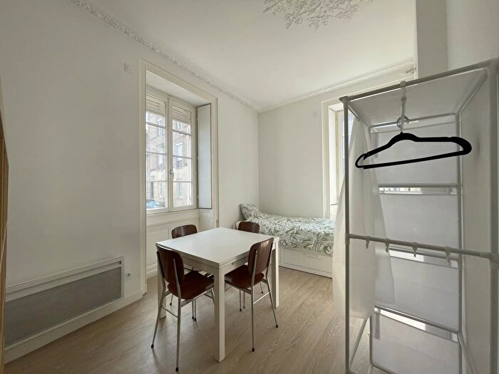 Nantes, Cité des Congrès, Champs de Mars : Appartement 1 pièce à louer
