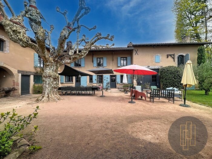 Sainte-Euphémie : Maison 11 pièces à vendre