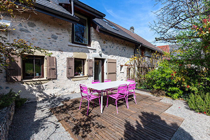 Maison 5 pièces à Mésigny, à vendre