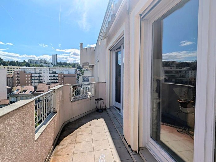 Appartement 4 pièces à vendre - Saint-Étienne, Saint-Roch, Vivaraize, Valbenoite, Centre Deux
