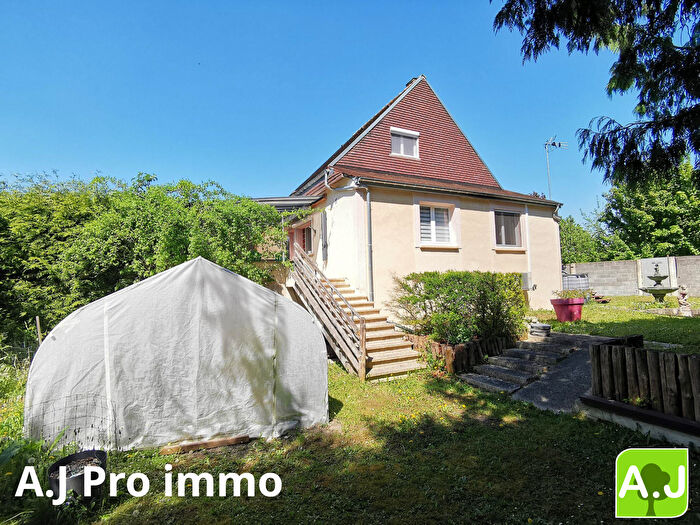 Maison 6 pièces à vendre à Ivry-la-Bataille