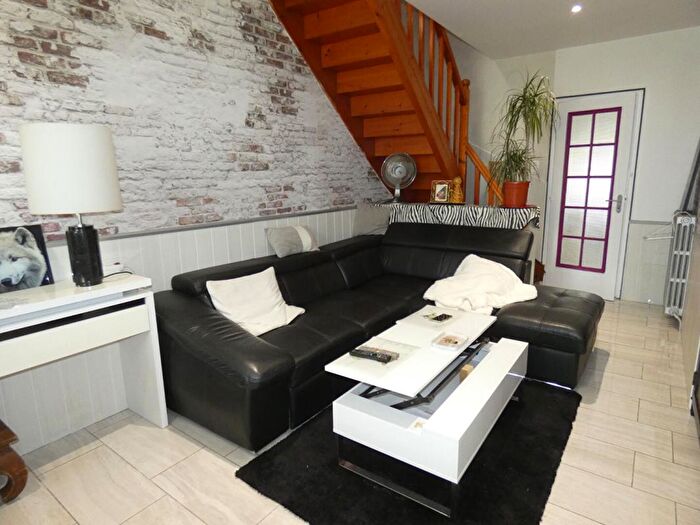 Maison à vendre - Ivry-la-Bataille - 5 pièces - 2 chambres