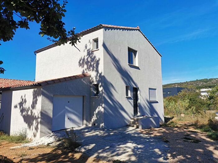 Saint-Privat-des-Vieux - Maison 6 pièces à vendre
