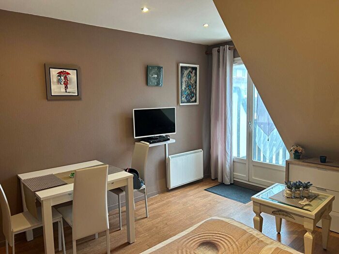 Appartement à louer - Blonville-sur-Mer - 1 pièce