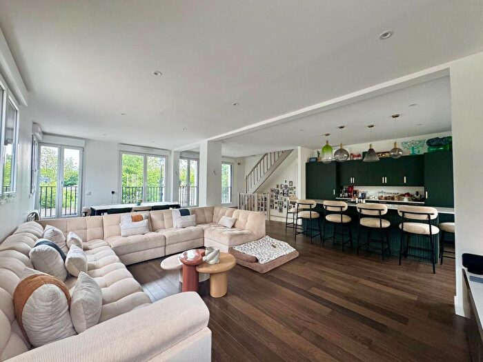 Joinville-le-Pont, Vautier : Maison 6 pièces à vendre