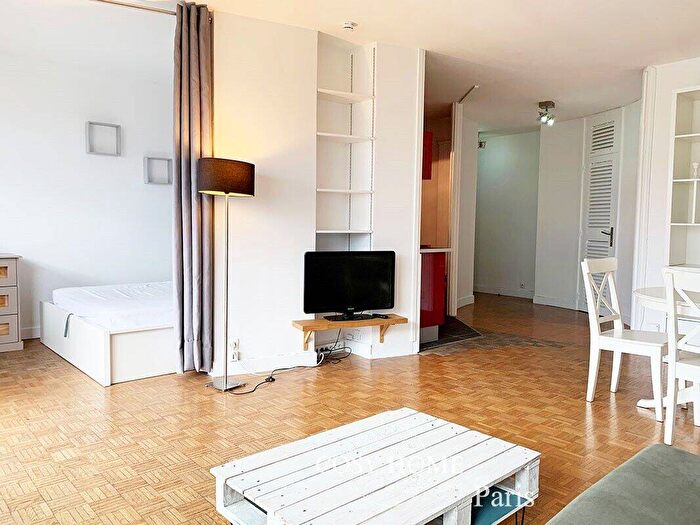 Cambronne-Garibaldi, Paris 15ème arrondissement - Appartement 2 pièces à louer