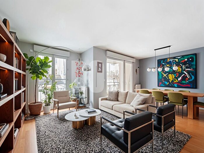 Appartement à vendre - Ivry-sur-Seine, Louis Bertrand, Mirabeau, Semard - 6 pièces - 2 chambres