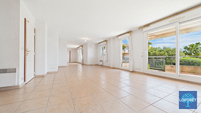 Nice, Corniche Fleurie : Appartement 6 pièces à vendre