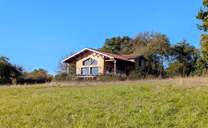 Maison à vendre - Montesquiou - 6 pièces - 5 chambres