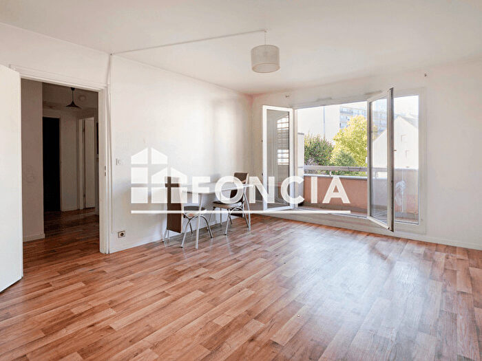 Appartement à vendre - Longjumeau, Gare, Marché - 2 pièces - 1 chambre