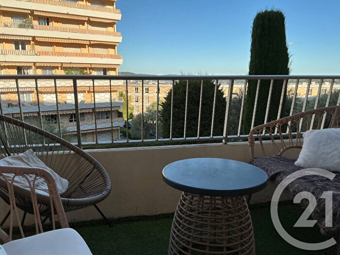 Grasse : Appartement 3 pièces à louer