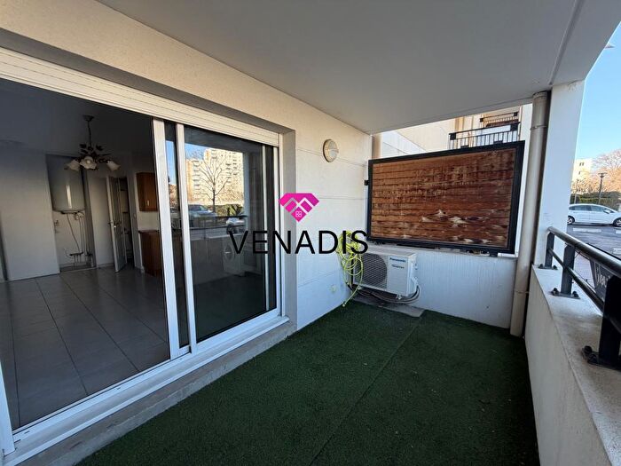 Appartement à vendre - Marseille e , La Pomme - 1 pièce