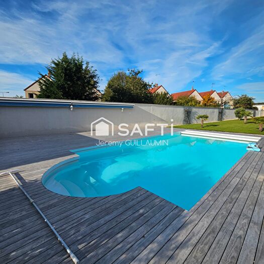 Maison à vendre - Varennes-sur-Allier - 11 pièces - 5 chambres