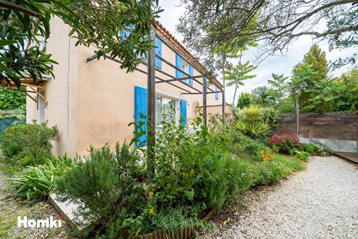 Maison à vendre - Mouriès - 4 pièces - 3 chambres