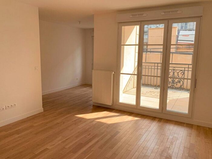 Appartement 1 pièce à Le Plessis-Robinson, Coteau, à louer