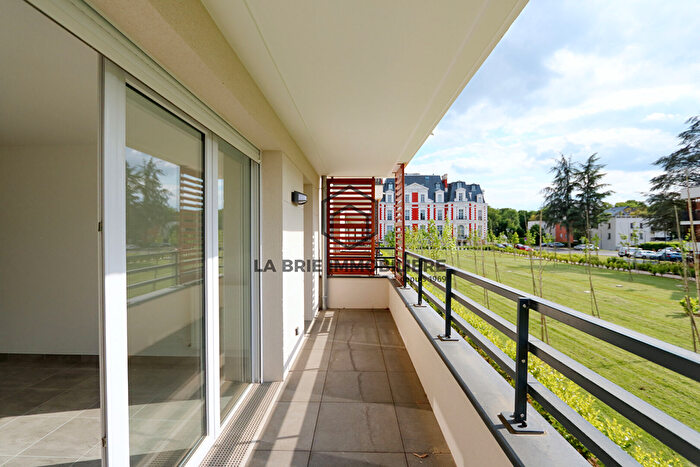 Appartement 3 pièces à vendre à Émerainville