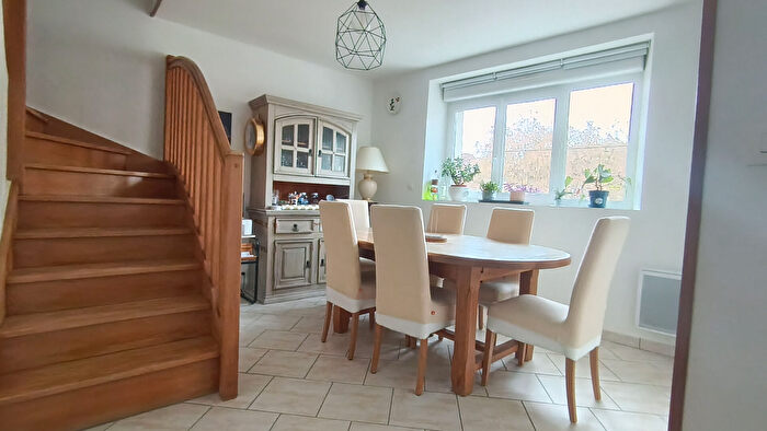 Maison à vendre - Blaisy-Bas - 6 pièces - 4 chambres