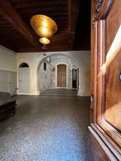 Appartement à louer - Les Alyscamps-Chabourlet, Arles - 1 pièce