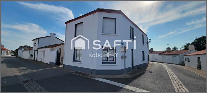 Maison à vendre - Bouin - 7 pièces - 5 chambres