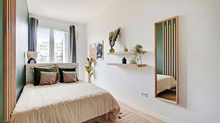 Appartement 1 pièce à Pont de Flandre, Paris 19ème arrondissement, à louer