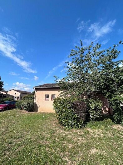 Maisons à vendre et appartements à louer - 1