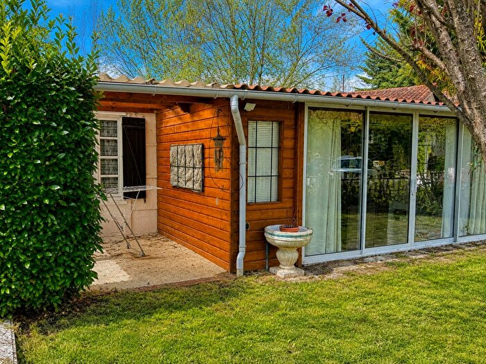 Saint-Jean-de-Liversay - Maison 3 pièces à vendre