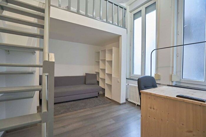 Appartement 1 pièce à Pompidou-Nouvelle Madeleine, La Madeleine, à louer