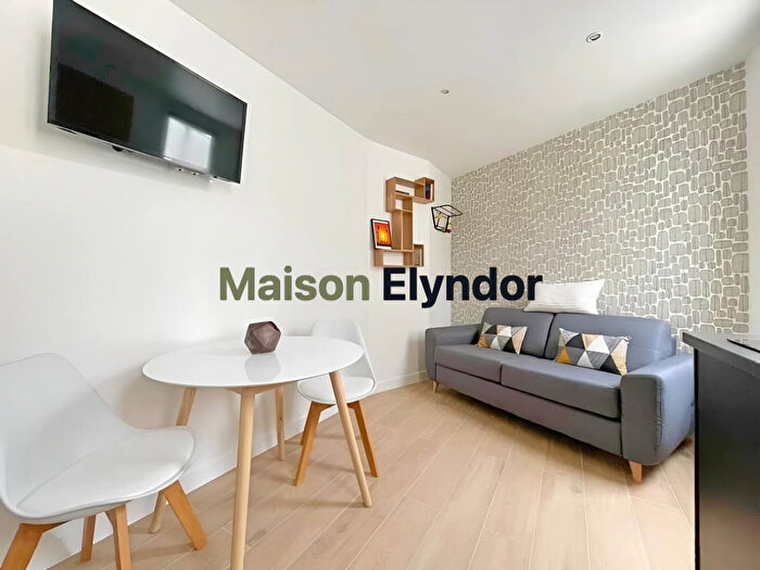 Appartement à louer - Paris e , Pereire - 1 pièce