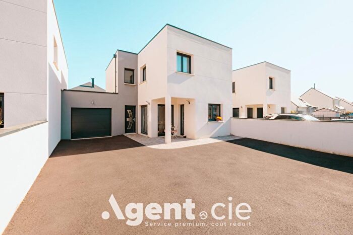 Soliers : Maison 5 pièces à vendre