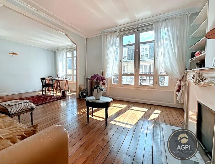 Appartement à vendre - Paris e , Porte de Saint-Cloud, Auteuil-Sud - 4 pièces - 2 chambres