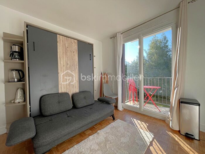 Appartement à vendre - Noisy-le-Roi - 1 pièce - 1 chambre