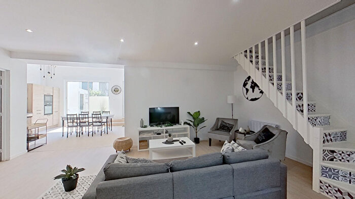 Maison à louer - Villemomble, Époque - 7 pièces - 6 chambres