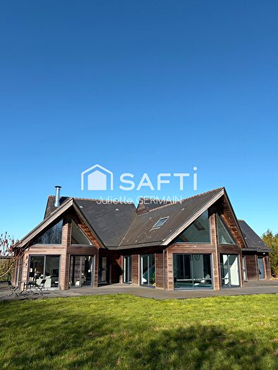 Maison à vendre - Saint-Pierre-la-Vieille - 7 pièces - 5 chambres