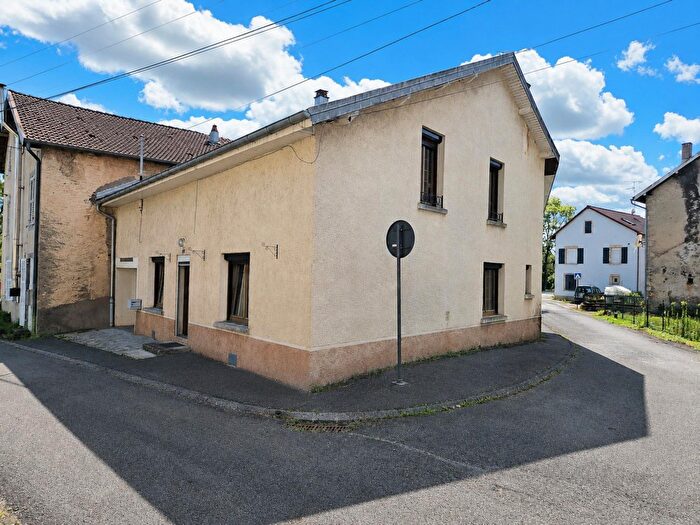 Longevelle-sur-Doubs : Maison 4 pièces à vendre