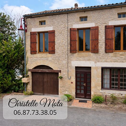 Maison à vendre - Saint-Maurice-de-Lestapel - 6 pièces - 4 chambres