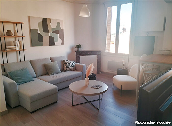 Appartement à vendre - Toulon, Saint-Roch - 3 pièces - 2 chambres