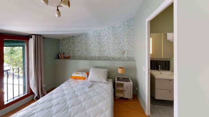Appartement 1 pièce à louer à Cité Pierre et Marie Curie, Ivry-sur-Seine