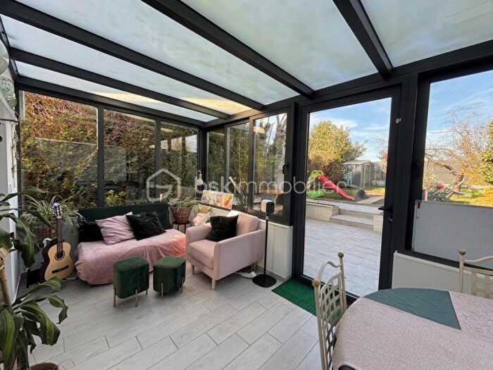 Maison à vendre - La Queue-en-Brie - 5 pièces - 3 chambres