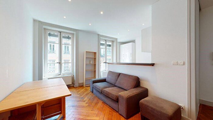 Appartement à louer - Terreaux, Lyon er arrondissement - 3 pièces - 2 chambres