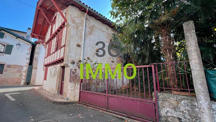 Maison à vendre - Ascain - 8 pièces - 7 chambres