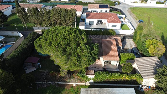 Maison à vendre - Pennautier - 5 pièces - 4 chambres