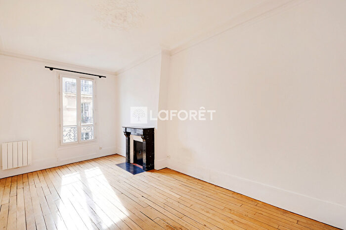 Appartement à vendre - Paris e , Jules Joffrin - 2 pièces - 1 chambre