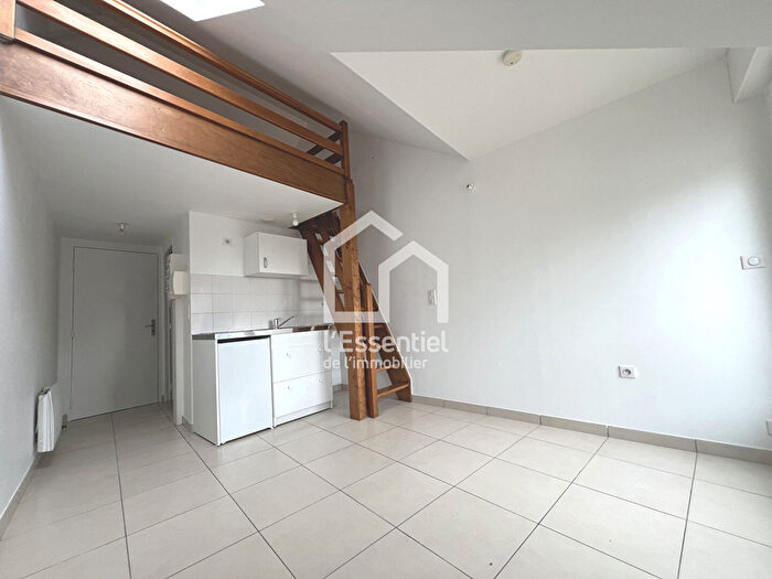 Appartement à louer - Chanteloup-les-Vignes - 1 pièce