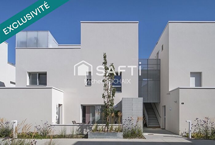 Appartement à vendre - Saint-Jacques-de-la-Lande - 4 pièces - 3 chambres