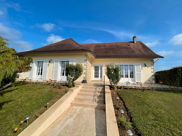 Maison 5 pièces à vendre à Perrigny