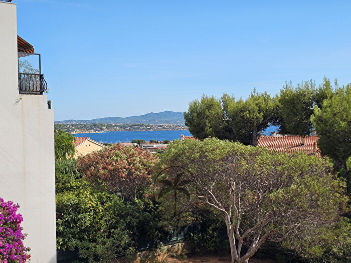 Appartement à vendre - Bandol - 3 pièces - 2 chambres