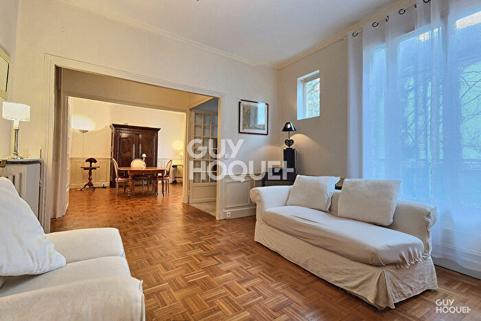 Maisons-Alfort, Centre-ville : Maison 6 pièces à vendre