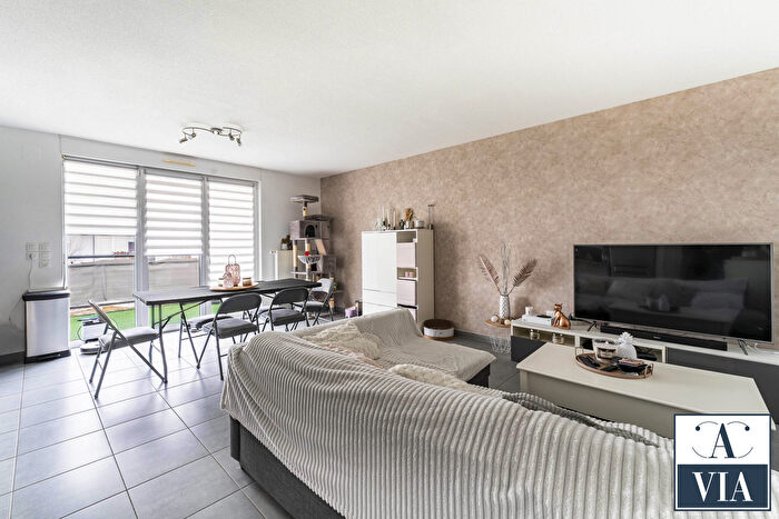 Appartement à vendre - Holtzheim - 3 pièces - 2 chambres